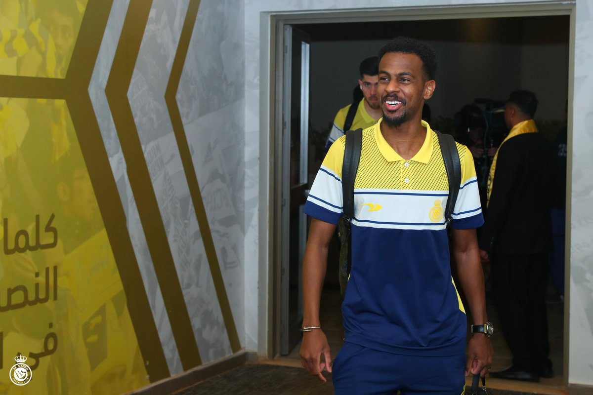نادي النصر السعودي On Twitter توكلنـا على الله 💛 هُنا الاولبارك 🏟 النصرالشباب