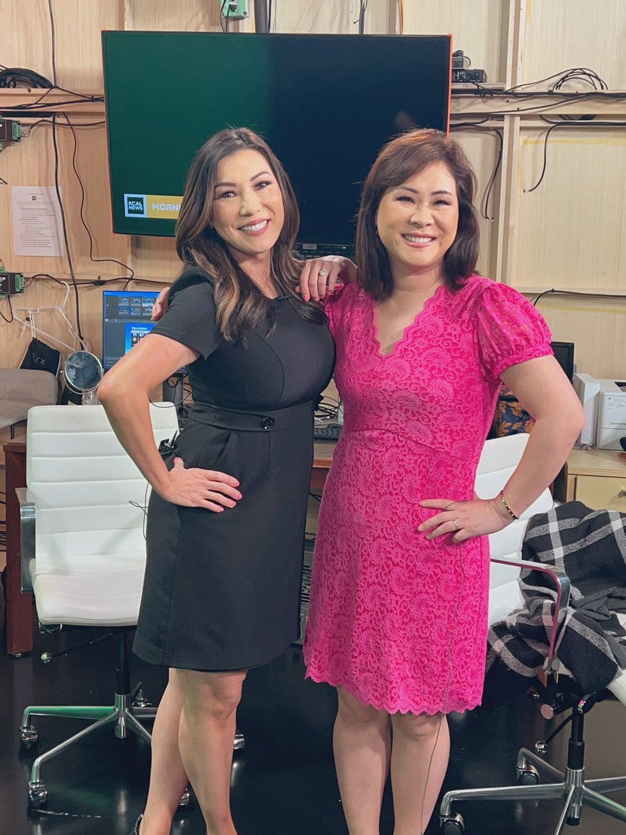 Mary Yoon on Twitter: "So happy to welcome Back @AmberLeeNews after her maternity leave!!! She's ...