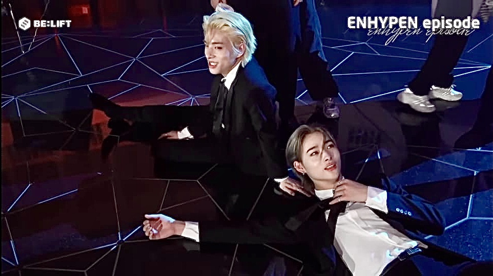 JAKE PERU on Twitter: " FOTOS 230523 @ENHYPEN_members Capturas de #JAKE en el Episode #BiteMe MV ...