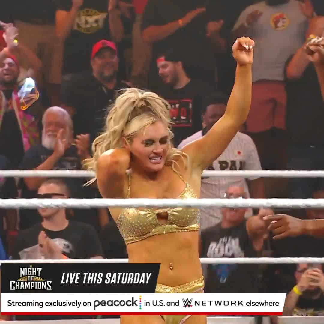 WWE on Twitter: WWE on Twitter: