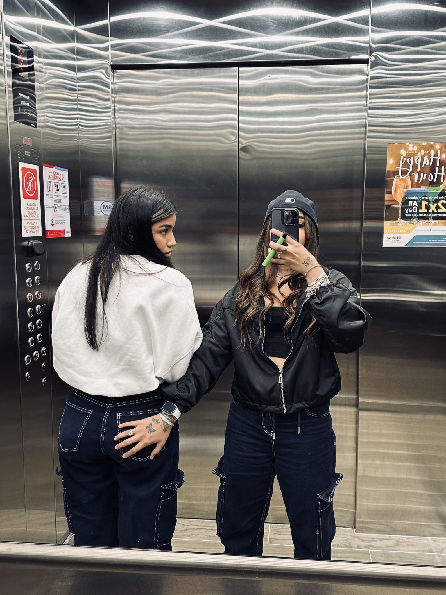 Yurielkys Ojeda 🕷 on Twitter: "mineeee 😜🖤 https://t.co/3rmER3SQZQ" / Twitter