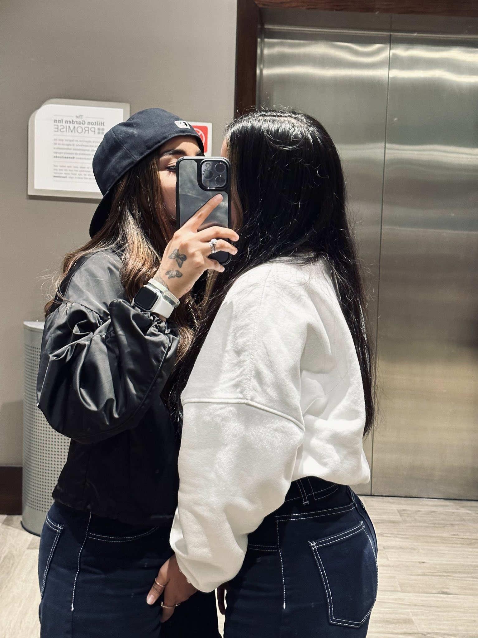 Yurielkys Ojeda 🕷 on Twitter: "mineeee 😜🖤 https://t.co/3rmER3SQZQ" / Twitter