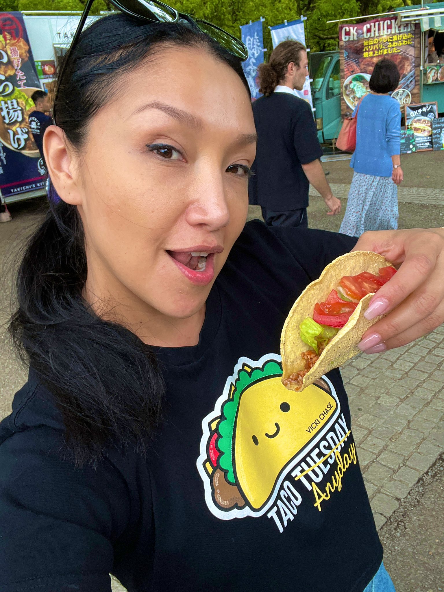 TW Pornstars - 1 pic. Vicki Chase. Twitter. How do u like your tacos ...