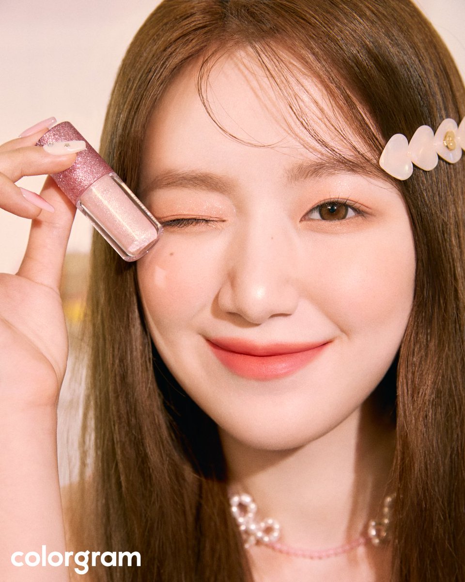 Colorgram Official On Twitter 쏘 깜찍 🐰슈화🐰의 밀크영롱새도우 새로운 컬러에 용기 리뉴얼까지