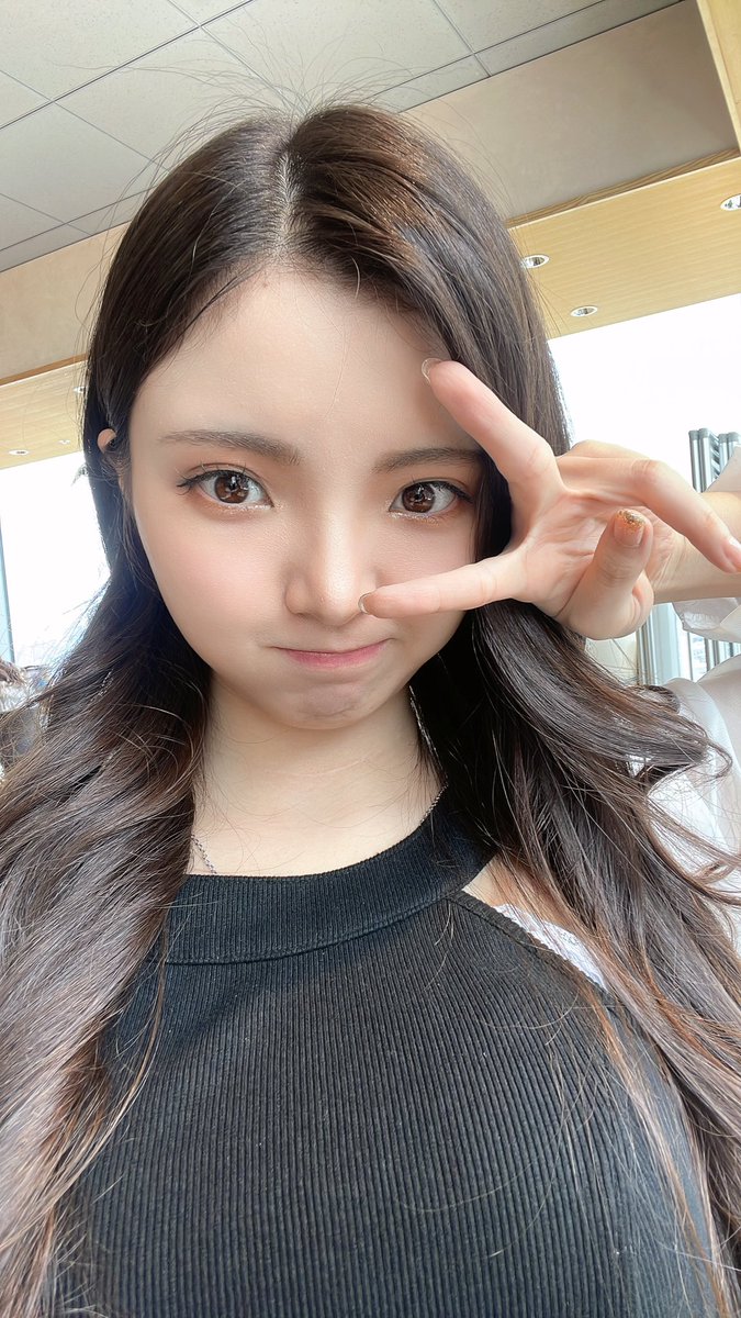 星 瑠菜 -Runa Hoshi- on Twitter: "これ行きたかったー。ﾟﾟ(´ `｡)°ﾟ。 imoonみんな美女揃い Tinaちゃんは相変わらず女神、、 足長い(*ﾟ ﾟ ...