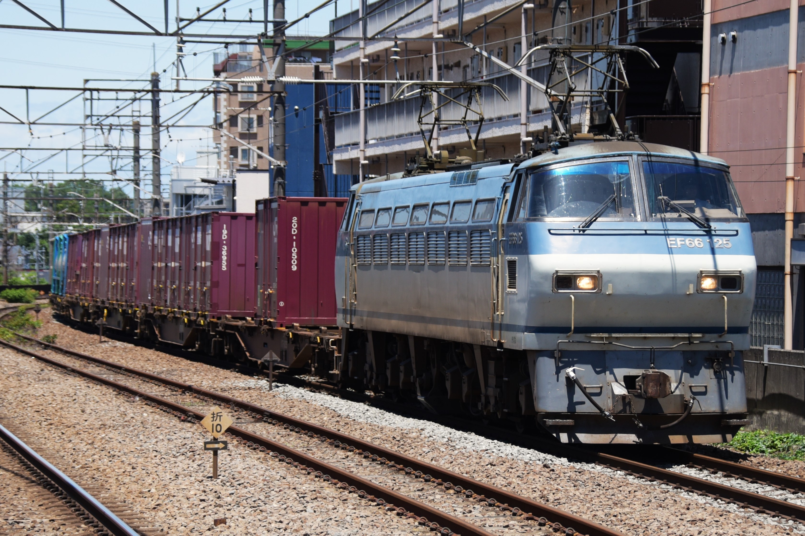 クハネ130貨物好き on Twitter: "EF66-125+コキ 吹田9仕業 撮影日:2023/5/24 列番:高速貨物72 画像のコンテナNO.ZM8A-9 JOTU671267(8 ...