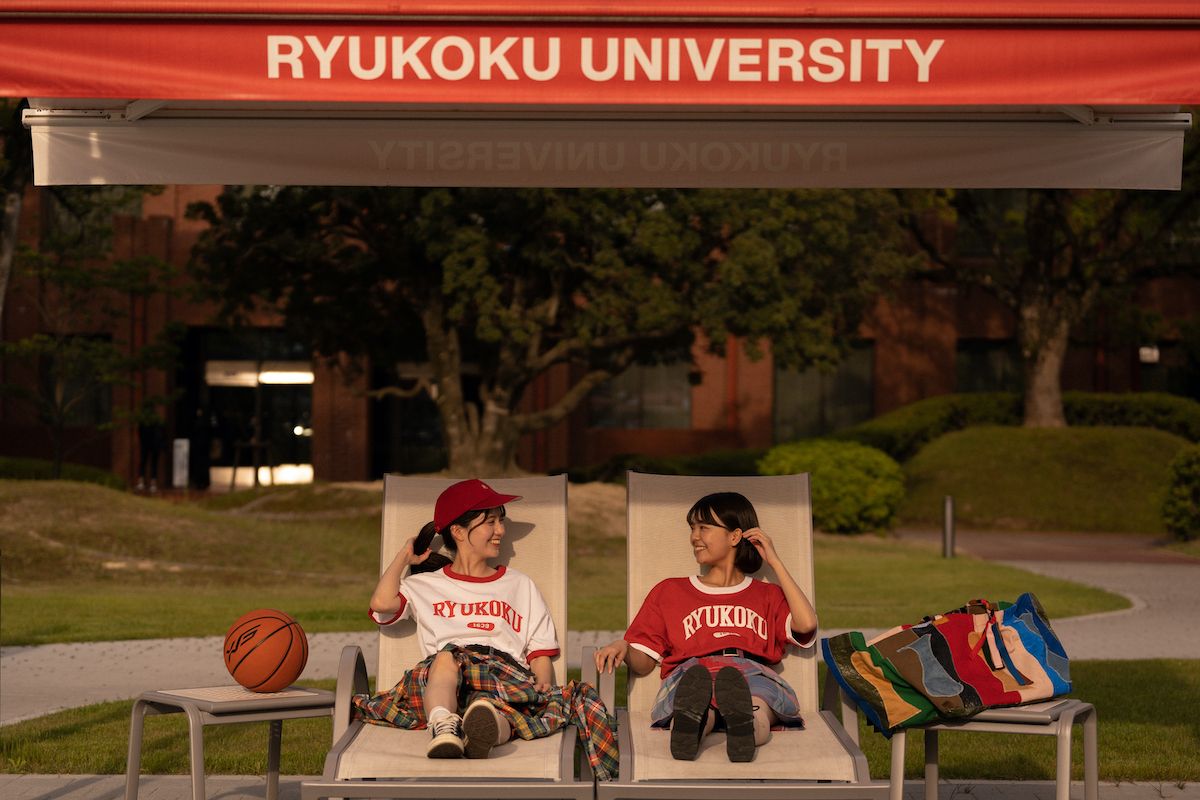 WWDJAPAN on Twitter: "【ニュース】「ゾゾタウン」×私立大学コラボ第2弾 関大・関学・近大・同志社・立命館・龍谷のカレッジロゴスエットとTシャツを発売 https ...