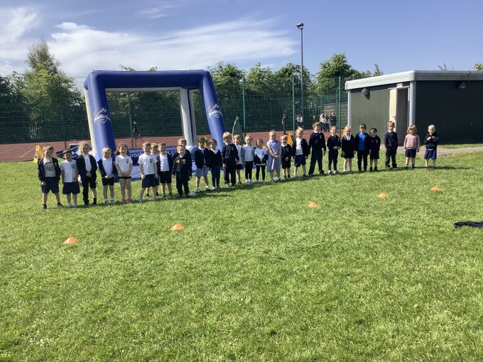 Ellington Primary School - Home