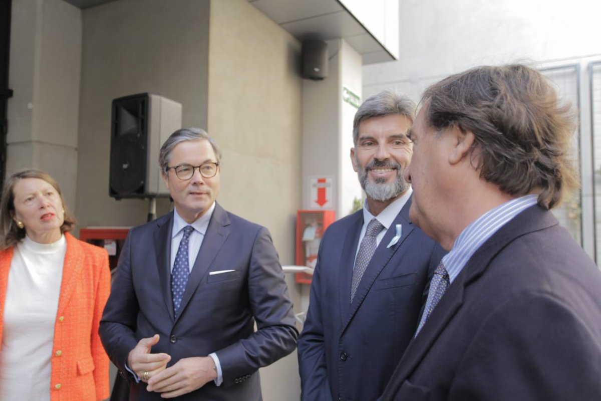 Ulpiano Suarez on Twitter: "Es un honor acompañar al embajador de Alemania, Dr. Ulrich Sante ...