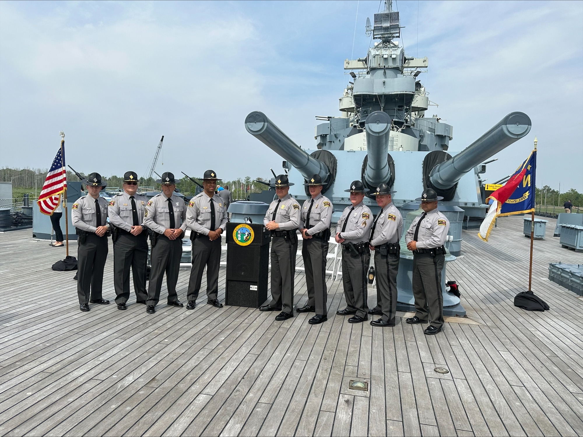 Uss Nc Battleship Memorial Living With Water At Battleship North