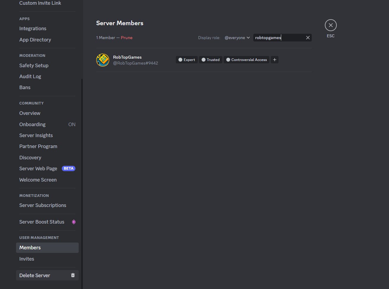 SMJS on Twitter: "Soooo, this happened LMAO. RobTop joined my GD programming server earlier ...