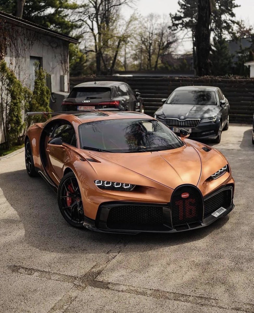 Bugatti Gold Chrome
