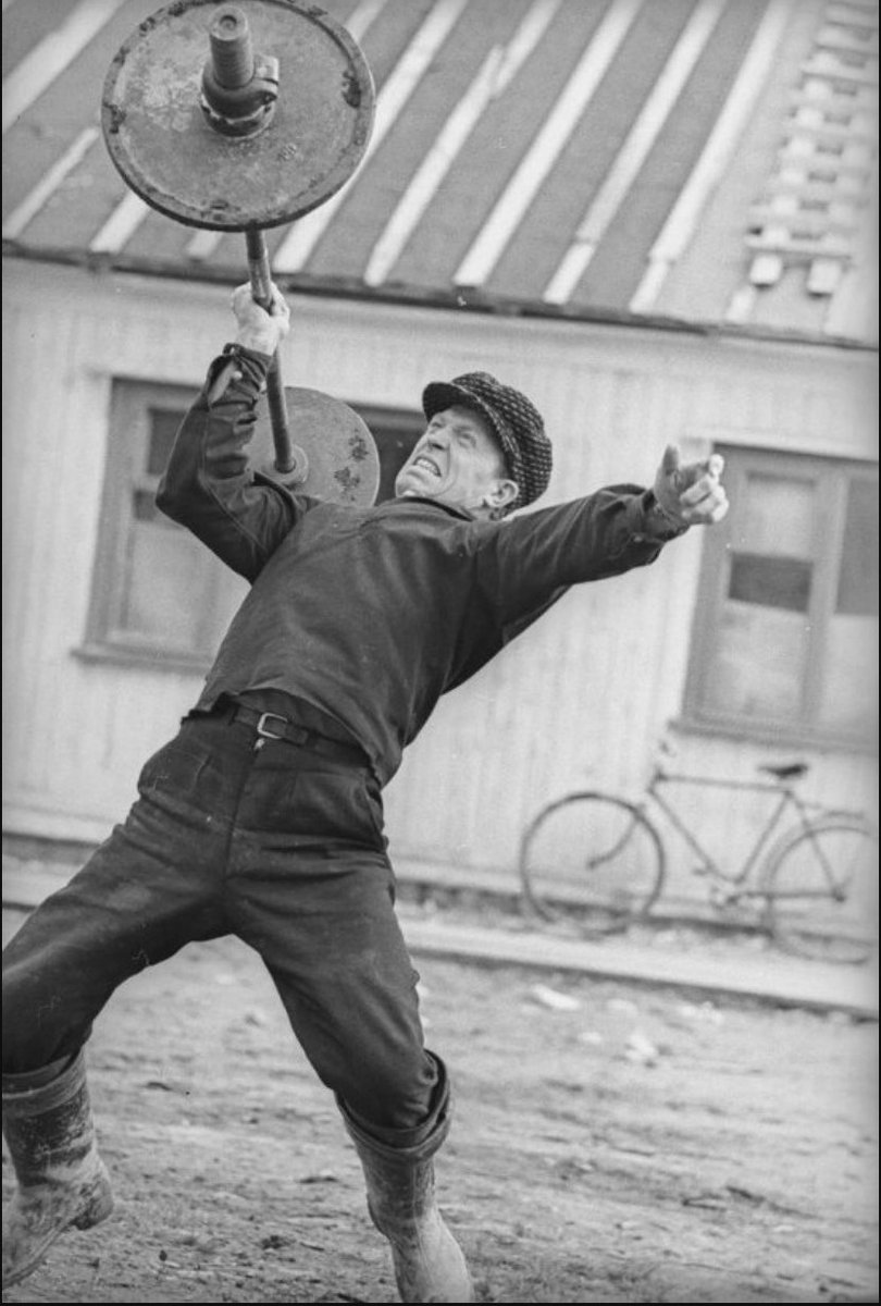 Soviet Visuals on Twitter: "Photo by Vsevolod Tarasevich, USSR, 1965."