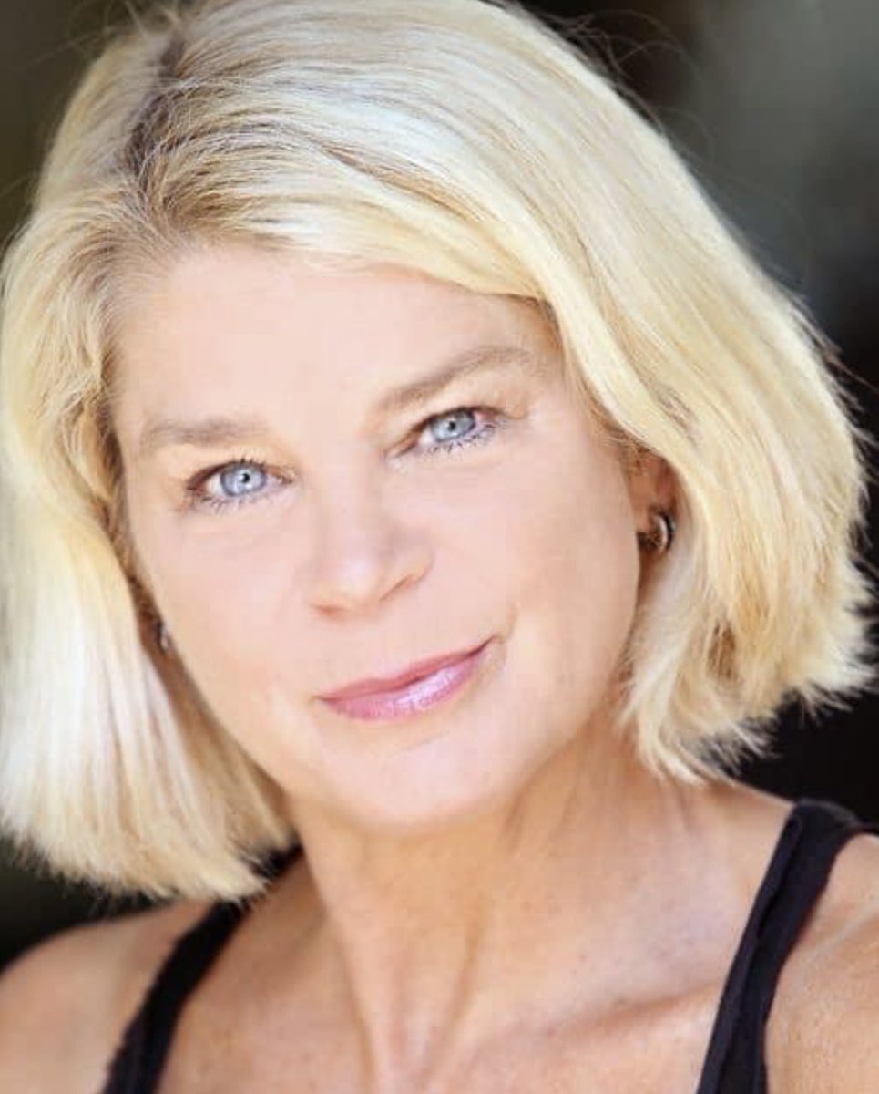 Kristine Debell's Instagram, Twitter & Facebook on IDCrawl