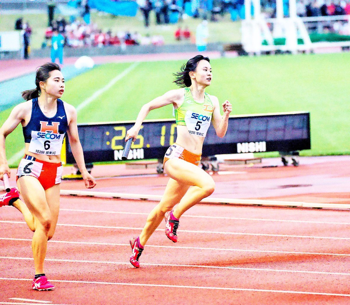 ハイテンコーギー on Twitter: "女子1部4×400mR 予選1組 大東大 3:51.37 2着 1走 守屋憧里(1,2枚目) 2走 佐々木綾乃(3,4枚目) #関東インカレ"