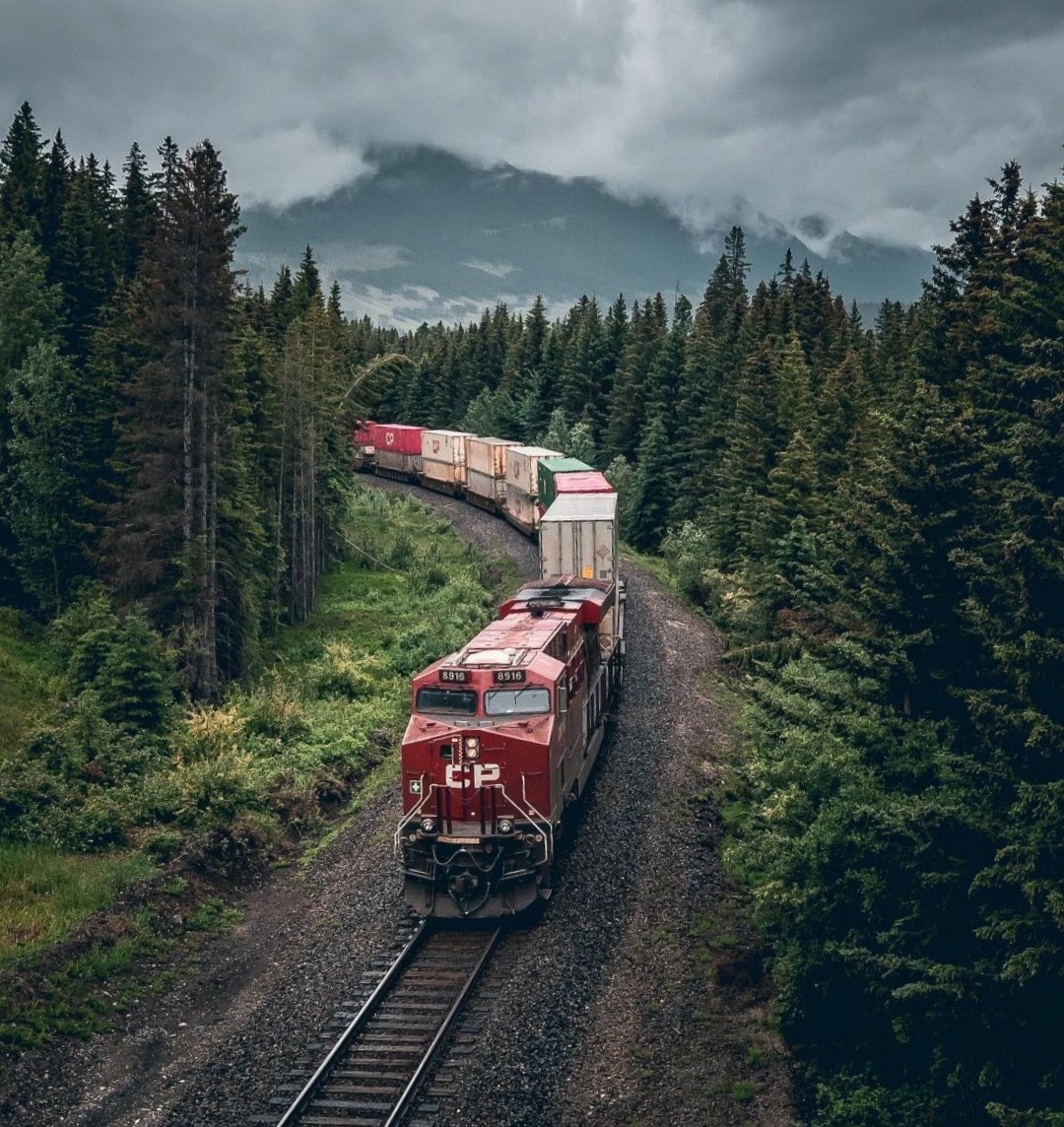 Banff & Lake Louise Tourism on Twitter: "Today is #NationalTrainDay and Banff National Park is a ...