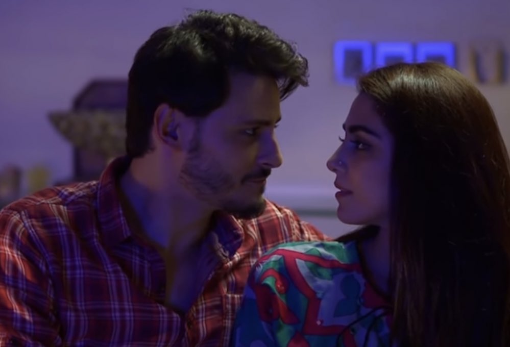 d 𓆩♡𓆪 on Twitter: "osman khalid butt & maya ali’s chemistry is top tier can someone PLEASE cast ...