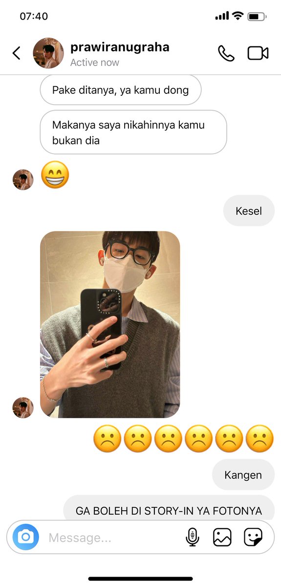 estèr on Twitter: "Mas Wira being Mas Wira, ; Winwin one tweet au"