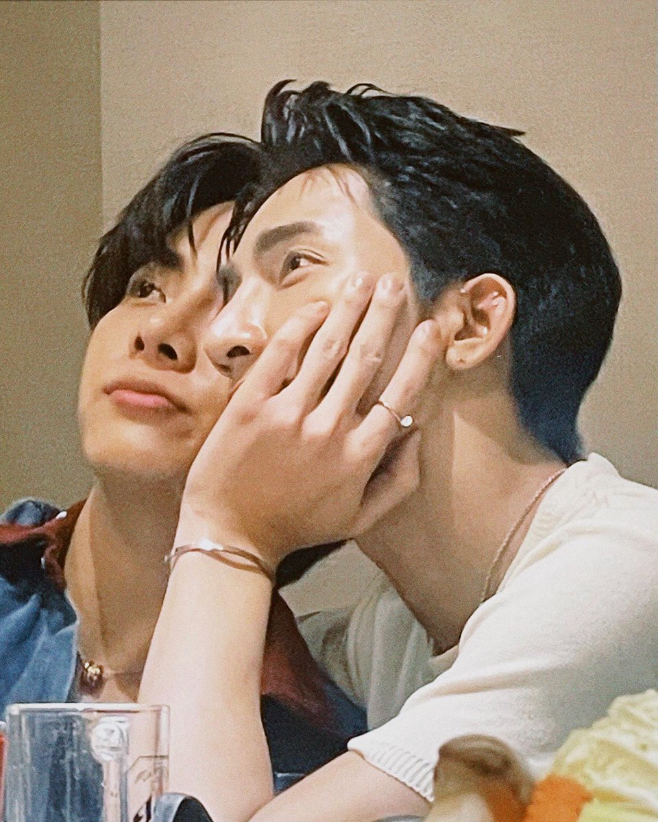 EM🍀S💐💐 on Twitter: "RT @EarthOfficialFC: ไทเปไทใจ🤎 ️ IG : tae_infinity 🖇 https://instagram.com/p ...