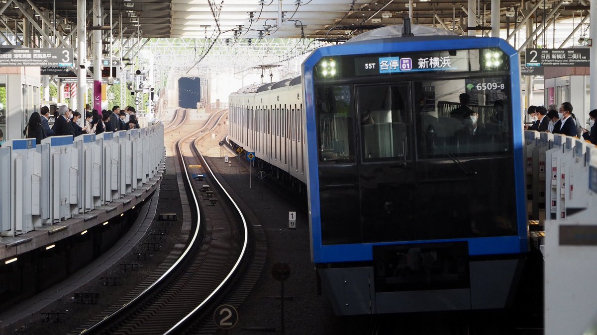 八王太郎＠通知不具合中（リプライ遅くなっています） on Twitter: "RT @Misotetsu_235: #東京都交通局6500形デビュー1周年 もう1年か！ミタレンジ() 新横浜 ...