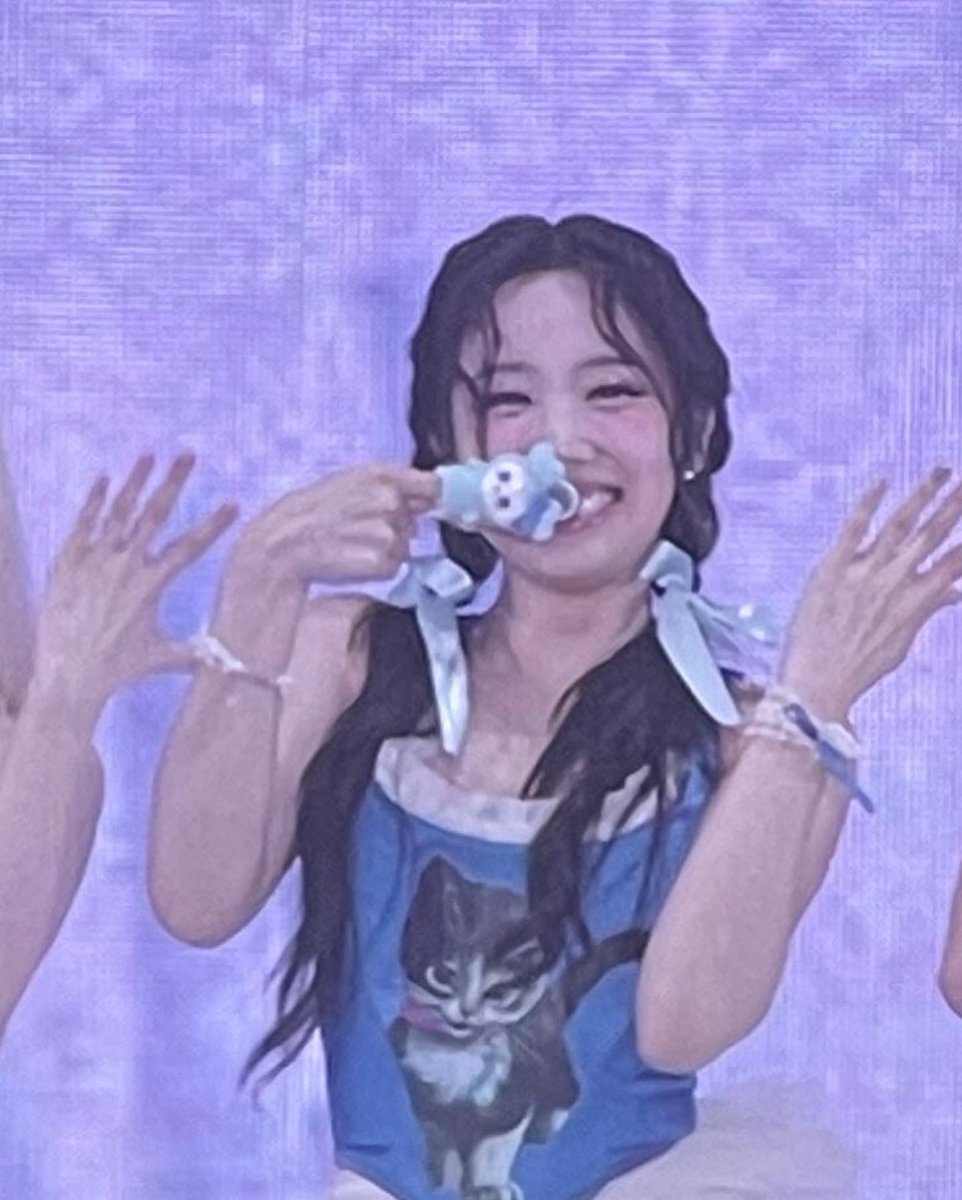 김유키 ₍⸍⸌̣ʷ̣̫⸍̣⸌₎ On Twitter 나연이 트위터에서 짤줍해서 나스타 올렸나봐 귀여워