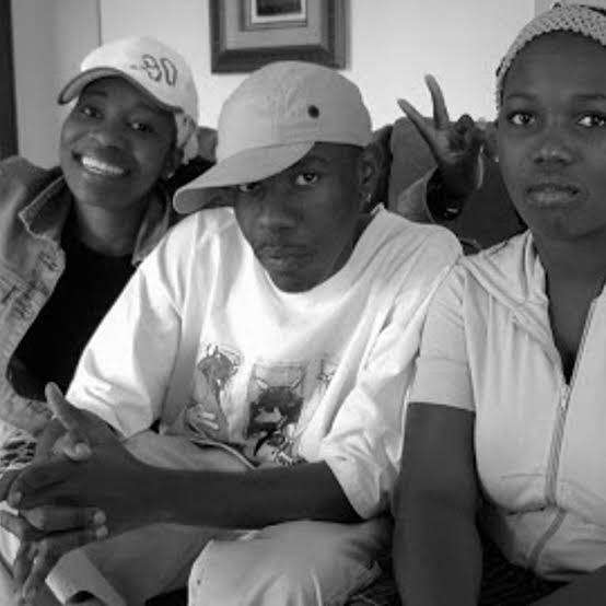 Msanii Marlaw baada ya ku record Bembeleza studio ya Iringa na baadae ...