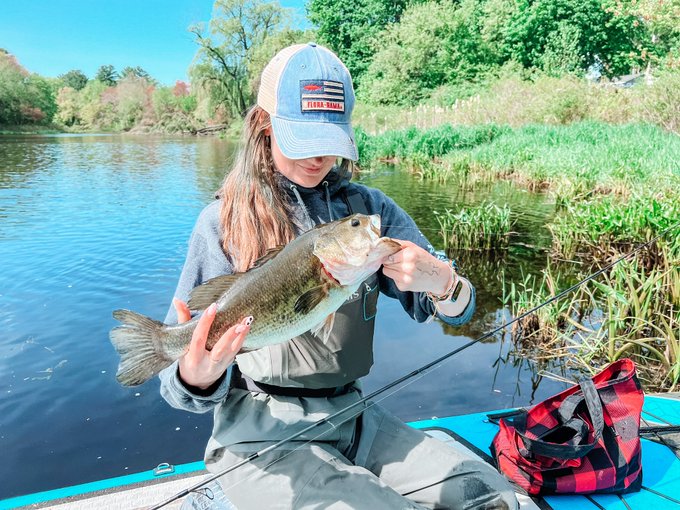 TW Pornstars - Riley Roscato. Fotos y vídeos de Twitter.