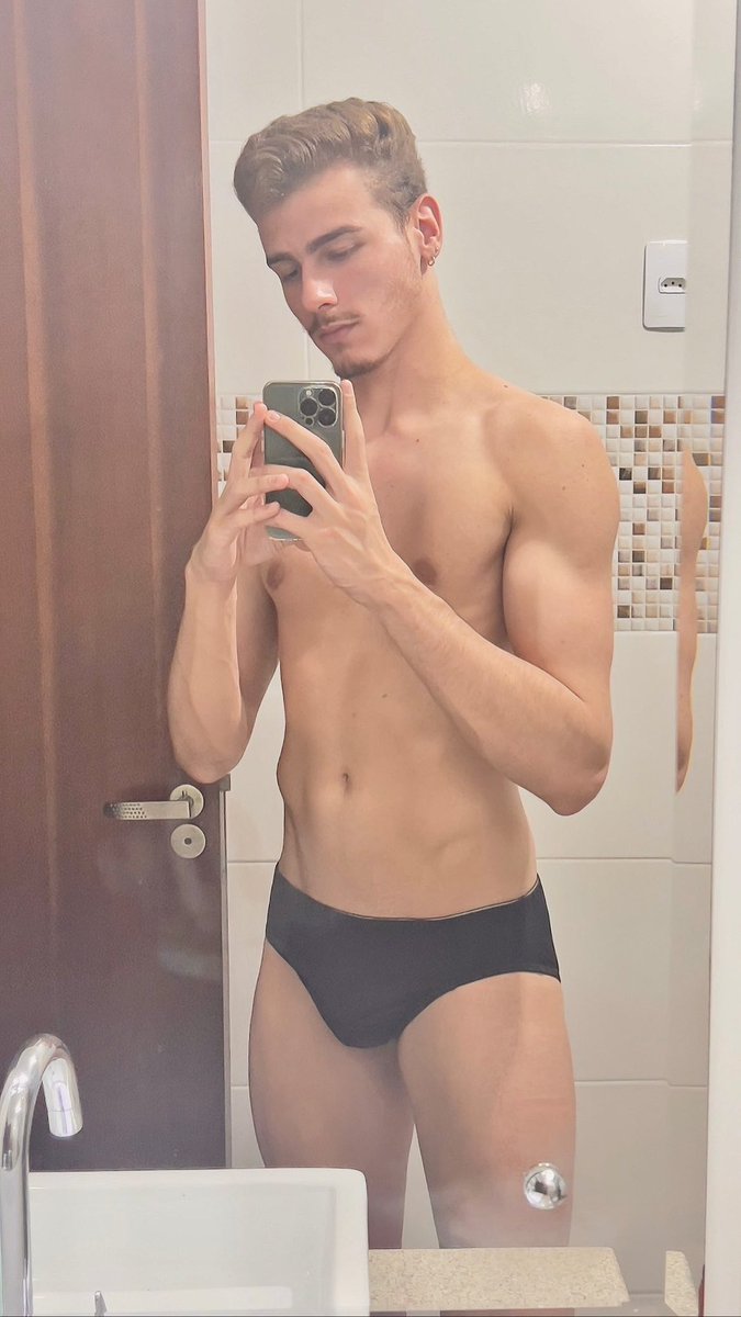 Guto Pfleger on Twitter: "O último suspiro de domingo"