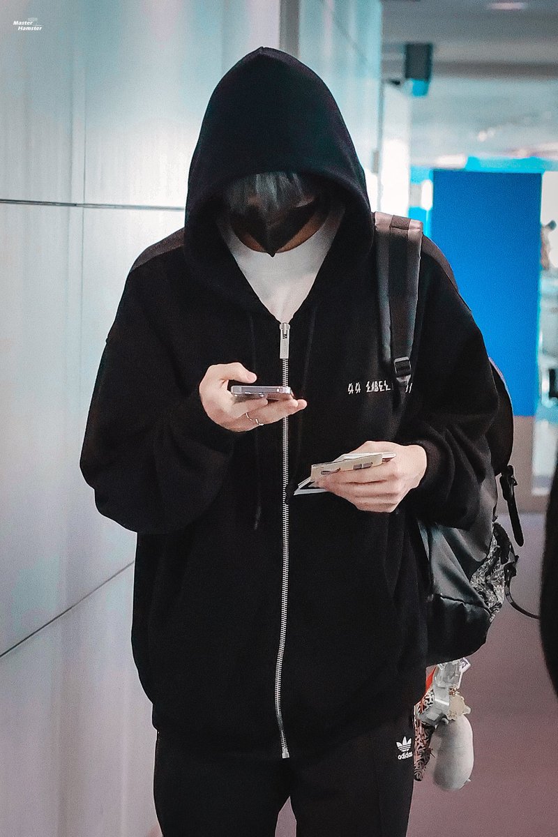 MasterHamsterJS on Twitter: "230515 ICN🛬️ #지성 #JISUNG #박지성 #NCTDREAM"