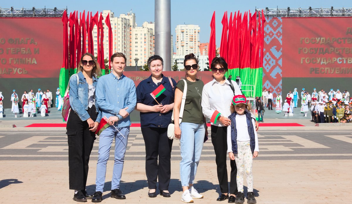 Минэкономики on Twitter: "Уважаемые коллеги! Дорогие друзья! Министерство экономики поздравляет ...