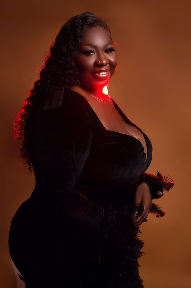 Big Vee ️ on Twitter: "Big Vee for a reason 🎉🎊"