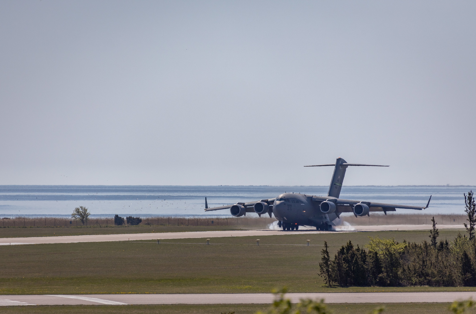 Baltic Security on Twitter: ".@USArmy's 🇺🇸 M142 HIMARS arrived by air on board of C-17 ...