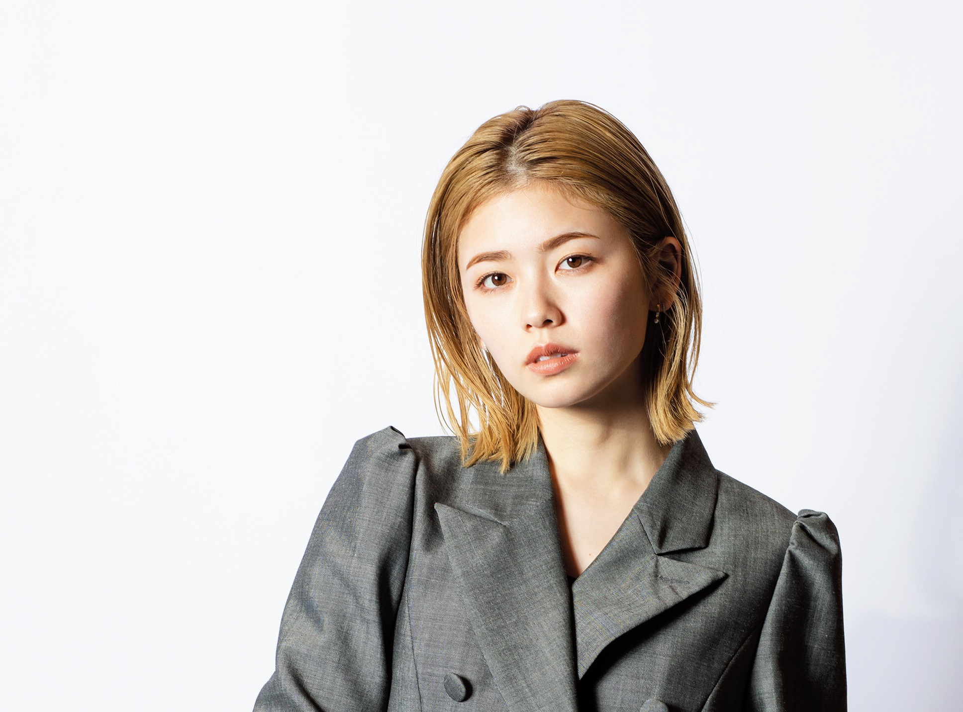 ananweb on Twitter: "小芝風花「圧倒的に過去一番の台詞量！」 人生初の金髪で強烈キャラを演じる https://t.co/QPLvwhMgGX https://t.co ...