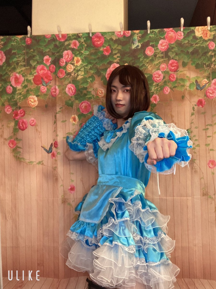 よぞら On Twitter 昨日のやつです 初めてフリフリハデハデなコスプレしました🤣 なんか強そうでしょ😎 だいぶ恥ずかしいけど😵💫