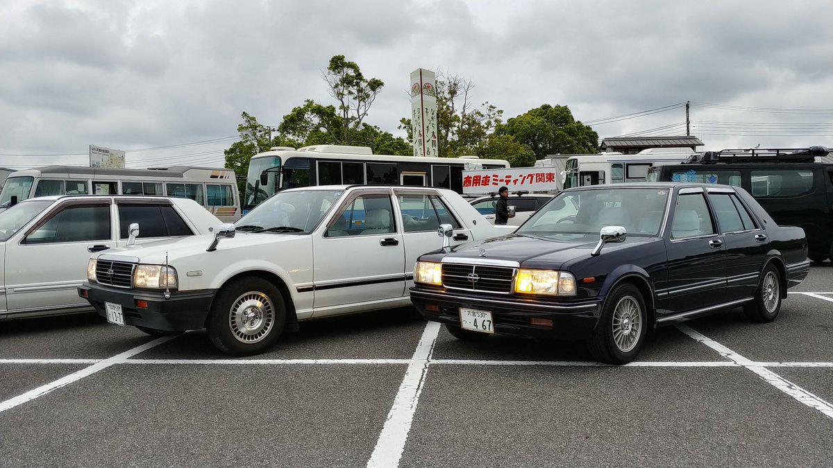 Masahiko on Twitter: "3&5ナンバーY31セドグロ。 後はipadで撮影したので、もうちょいスマホで撮っておけば良かった(泣)"