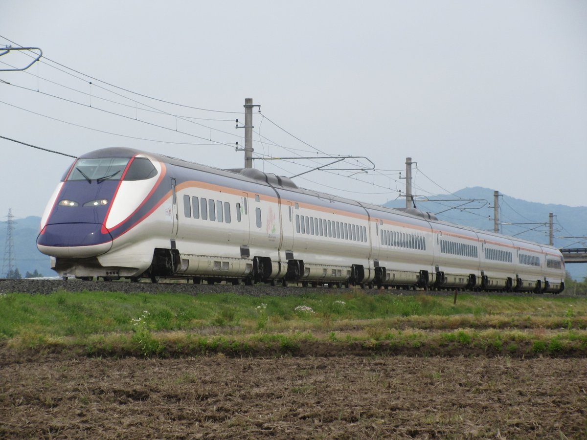 快速ざおう on Twitter: "2023.5/13 つばさ138号 E3系2000番台 L71編成 赤湯⇔高畠"