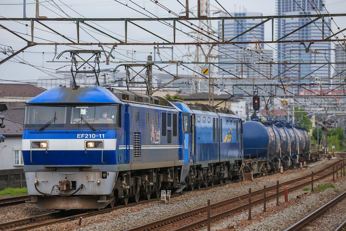 KL-UA452PAN改 on Twitter: "EF210 11＋EH200 8(無動)：8764レ"