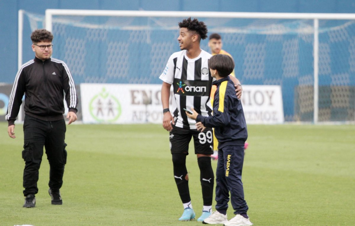 برنامج الابتعاث السعودي لتطوير مواهب كرة القدم on Twitter: "ريان إدريس شارك في مباراته الأولى مع ...