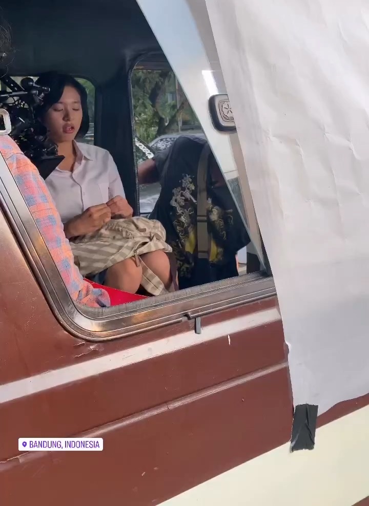 Nagini on Twitter: "Kadang naik angkot"