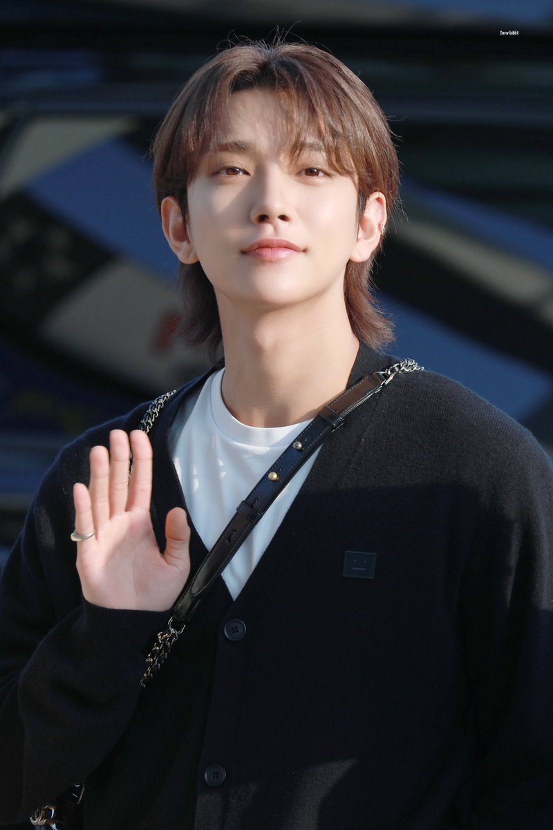 Snow rabbit on Twitter: "230515 ICN #SEVENTEEN #세븐틴 #조슈아 #ジョシュア #홍지수 #洪知秀 #Joshua"