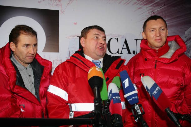 NEW YORK CITY, NY - NOVEMBER 2007: (L-R) David Slager, Nathaniel ...
