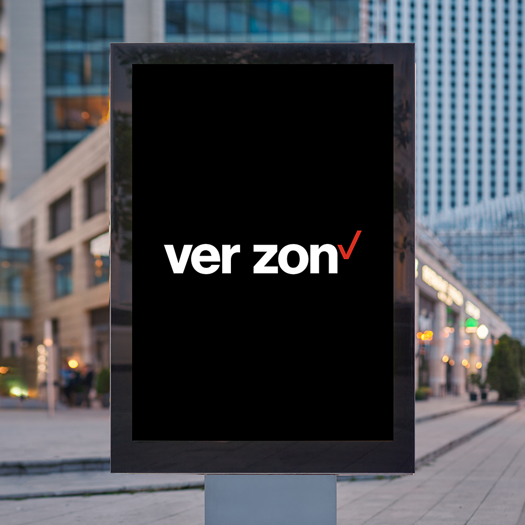 Verizon Store Sign