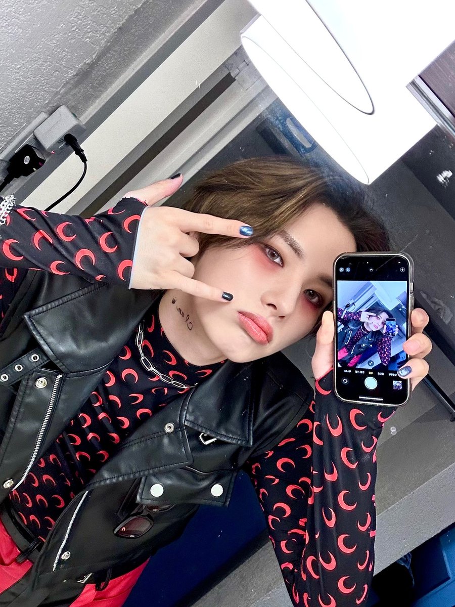 E'LAST(엘라스트) on Twitter: "안녕하세요 MZ 입니다 ️‍🔥 ⠀ #엘라스트 #ELAST #원혁 #WONHYUK"