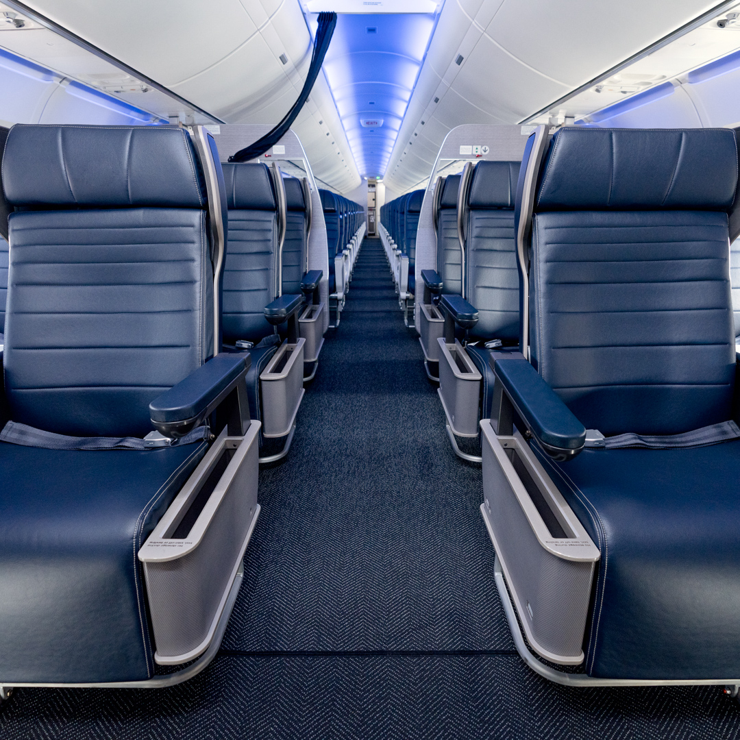 United Airlines Interior