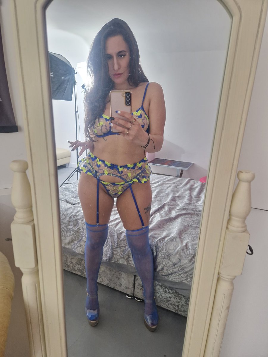 KITTY KAT NO PPV UNMASKED OF !! on Twitter: "Milf Monday!!!! Come join me ony page to see just ...