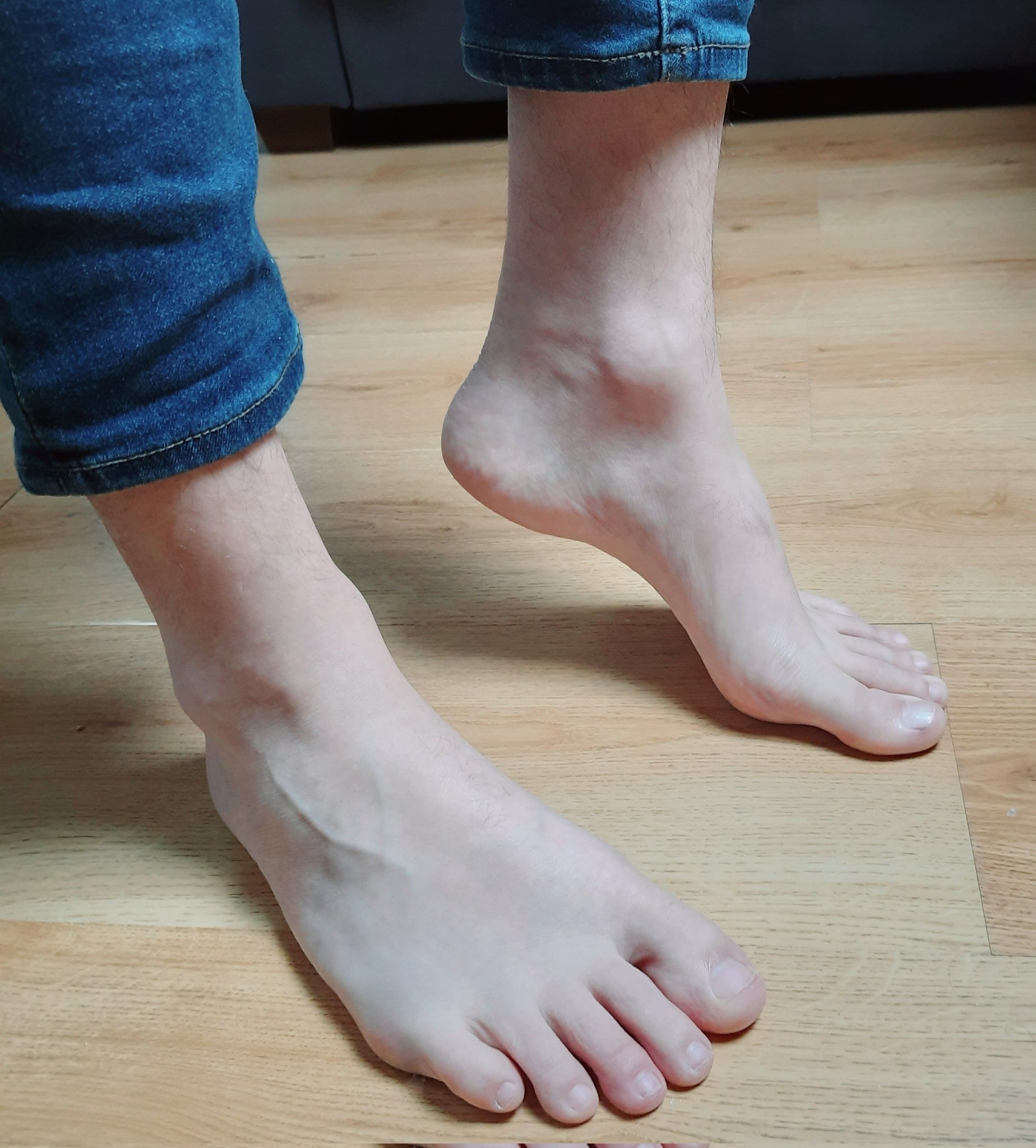 𝘫𝘶𝘴𝘵 𝘮𝘺 𝘧𝘦𝘦𝘵 on Twitter: "@FeetAwards https://t.co/aqFNNRoy09" / Twitter