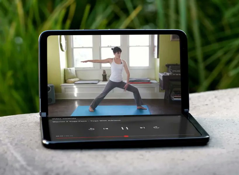 designboom on Twitter: "pixel fold, @madebygoogle's first foldable phone, opens up to 7.6-inch ...