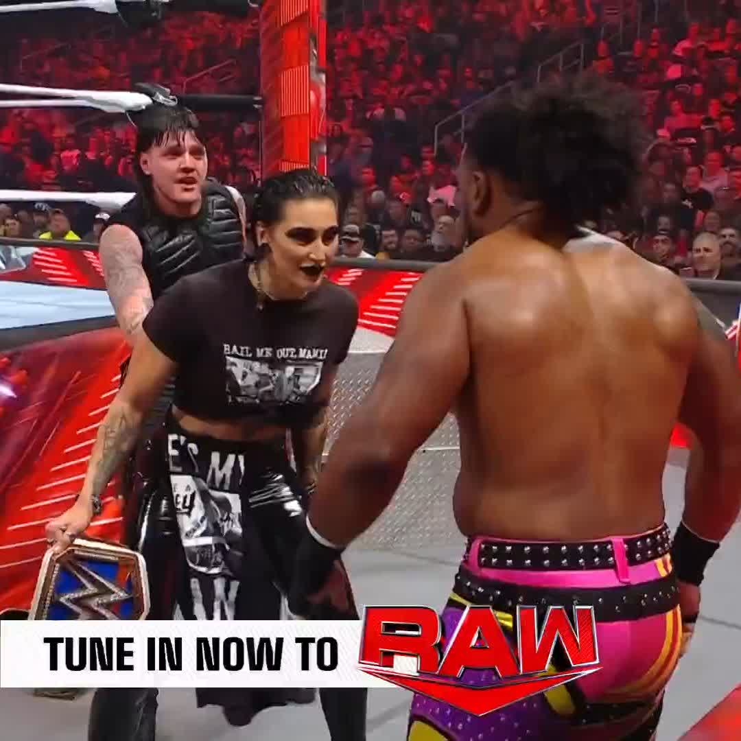 WWE on Twitter: "Oh c'mon, @DomMysterio35 🤦‍♂️ @RheaRipley_WWE @AustinCreedWins #WWERaw"
