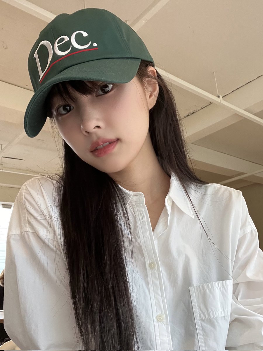 hyewon pics ☁️ on Twitter: "bubble update"