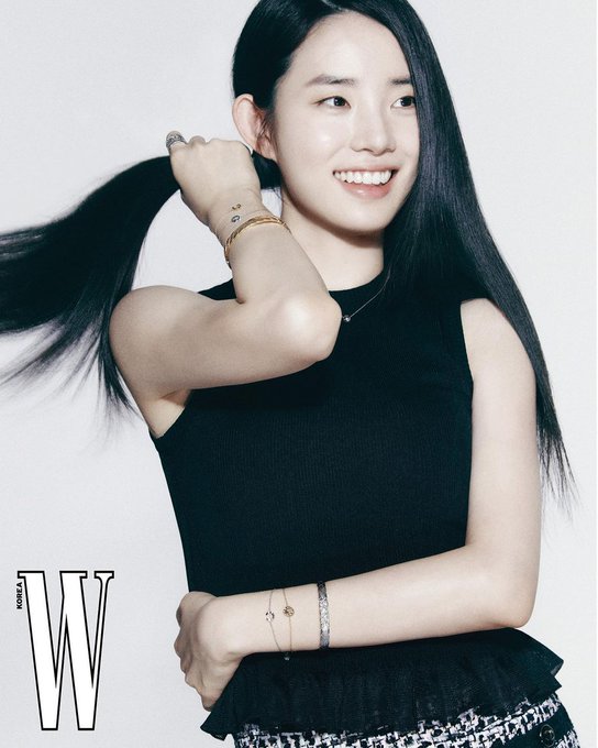 KPOP WORLD INA on Twitter: "Shin Sia for W Korea Magazine"